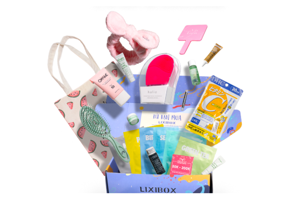 Box Quà Tặng Lixibox Gồm 21 Món | Lixibox